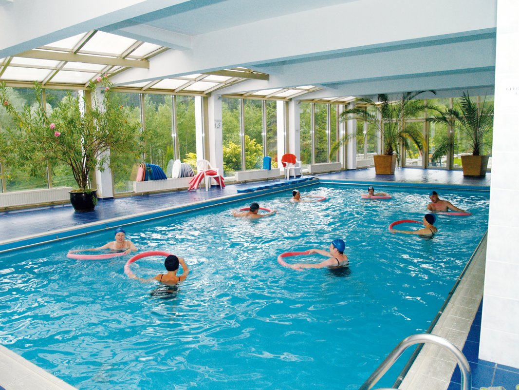 Święta i Sylwester w Hotelu *** NAT Piwniczna Zdrój – Biuro Turystyczne ...